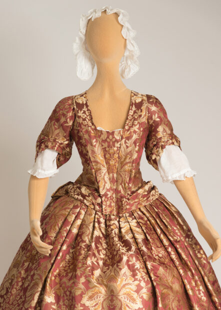1730s Mantua and Petticoat « HandBound Costumes